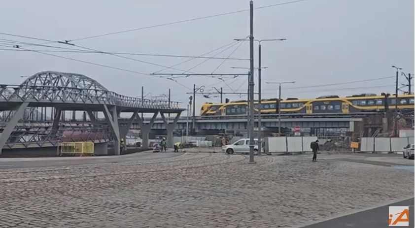 iAuto.lv piefiksē kā izskatās Rīgas autoosta pirms Rail Baltica ...